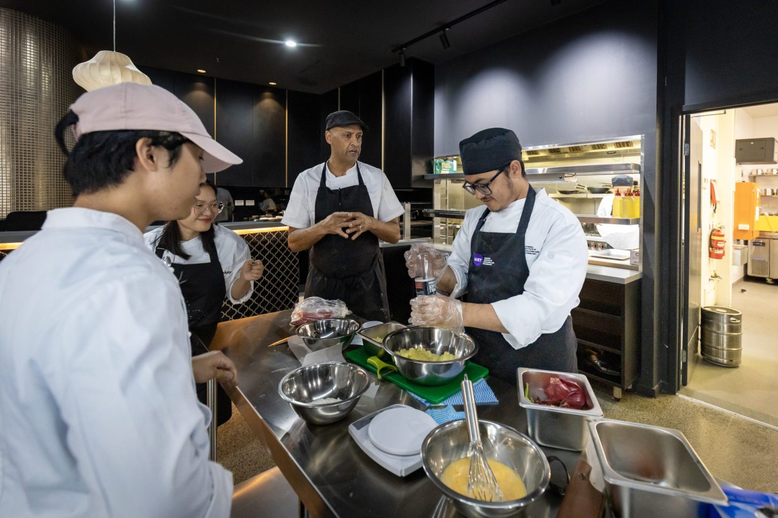 Certificate III in Commercial Cookery | Charlton Brown